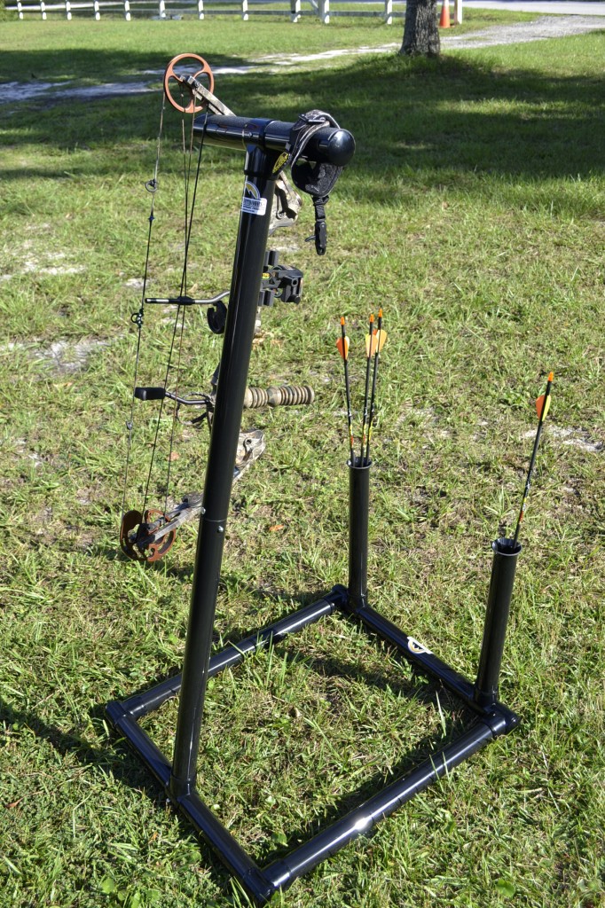 Portable Folding Bow Stand