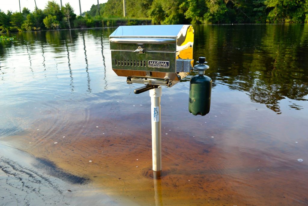 Sandbar – Beach Grill Auger Pole and Table