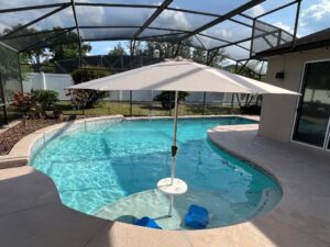 Baja Table Sun Shelf Umbrella Table for Ledge in Swimming Pool
